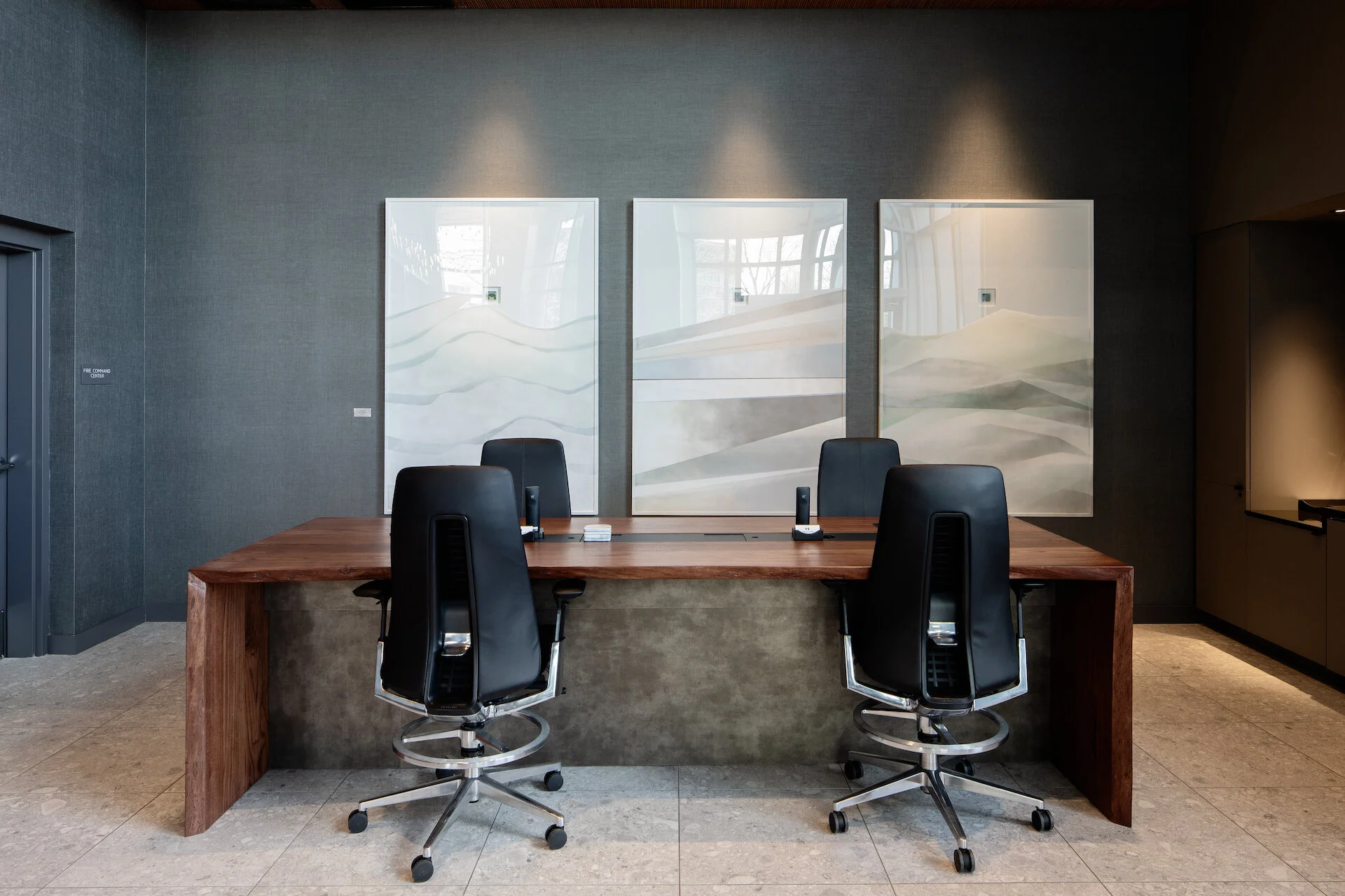 Bromwell — Vida Design