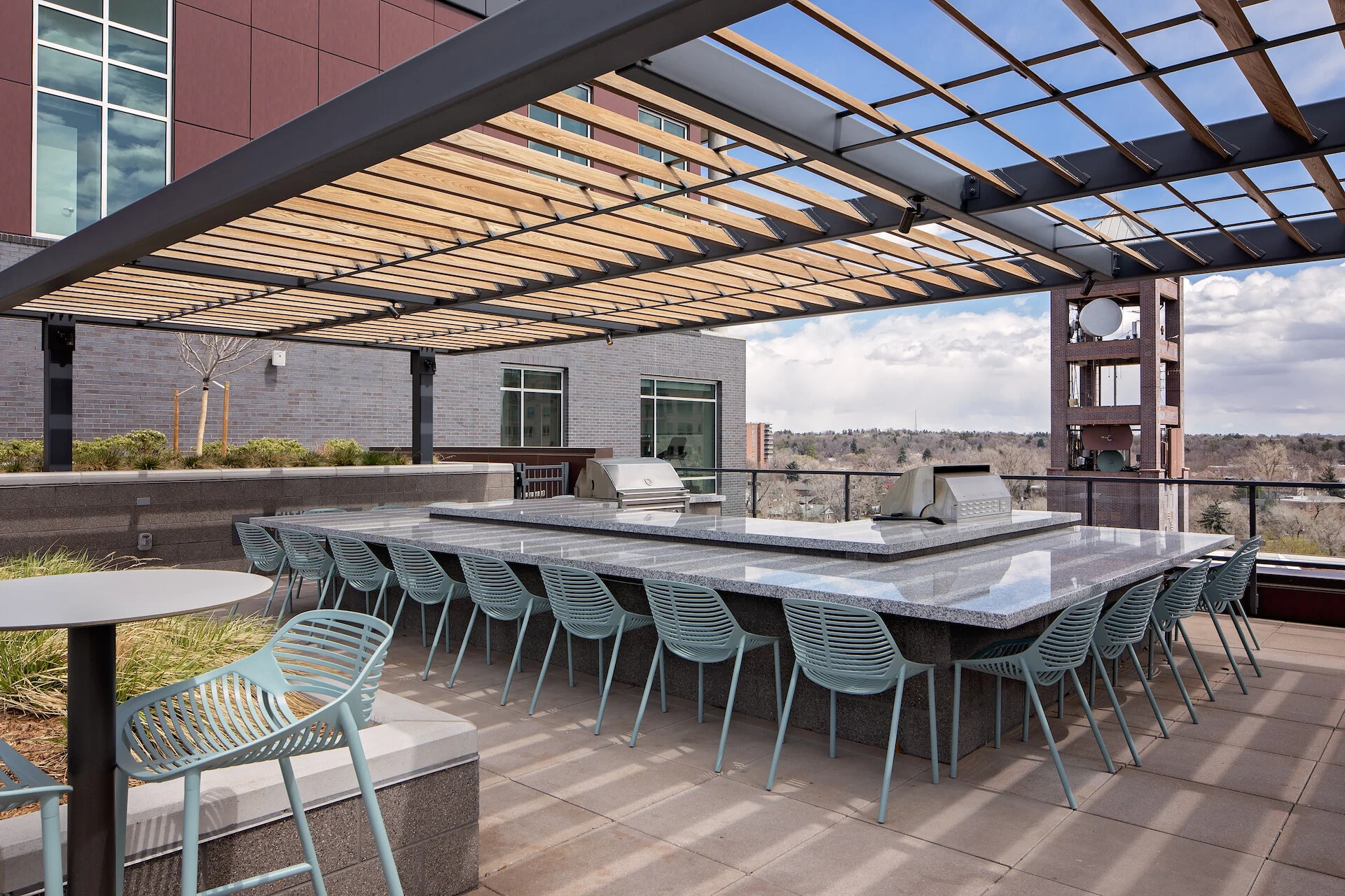 Bromwell — Vida Design