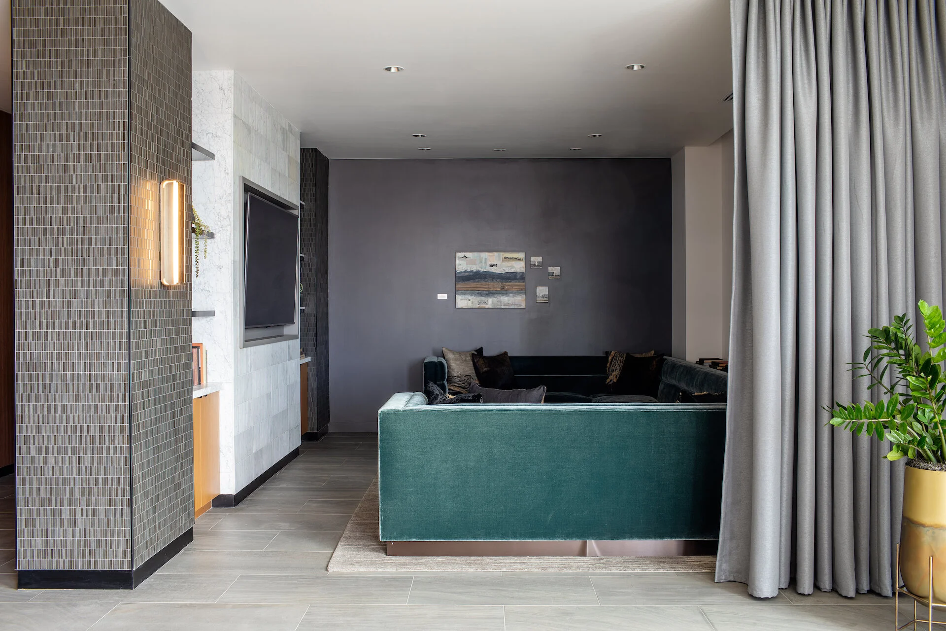 Bromwell — Vida Design