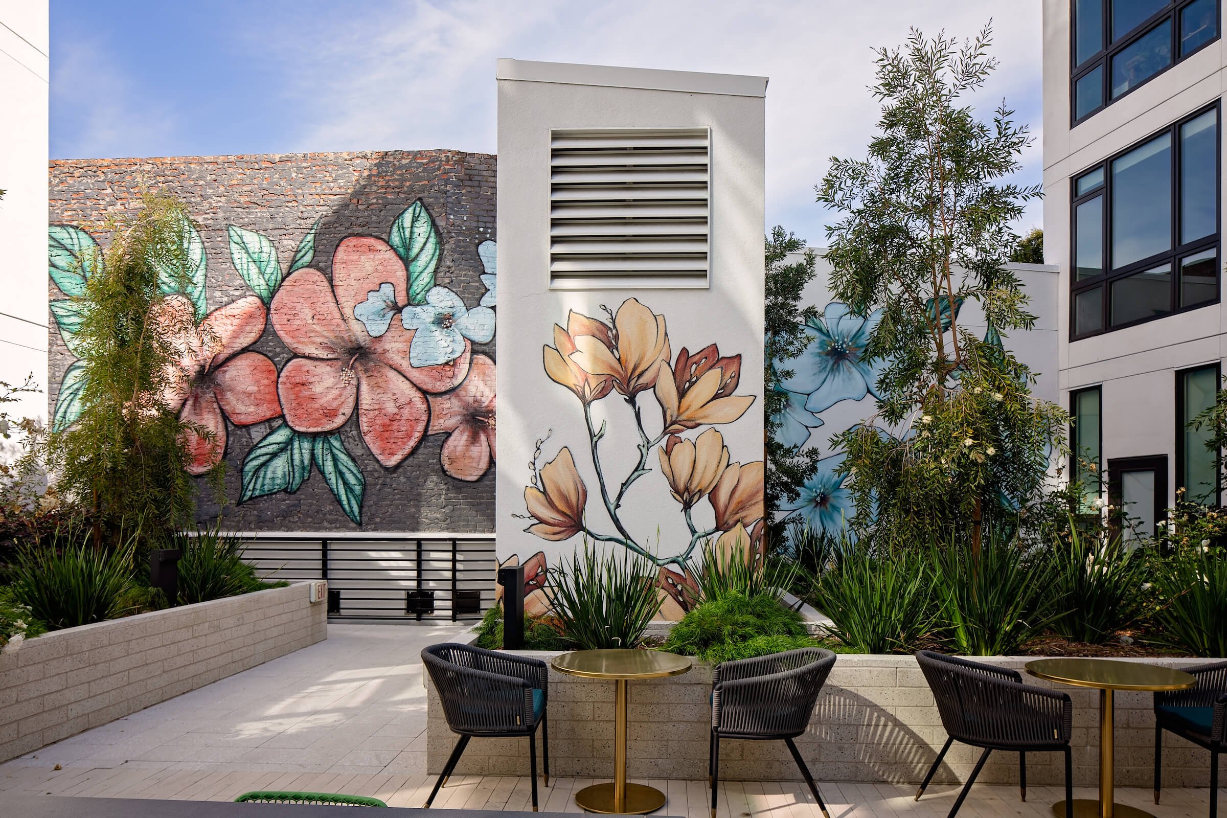 Assembly — Vida Design