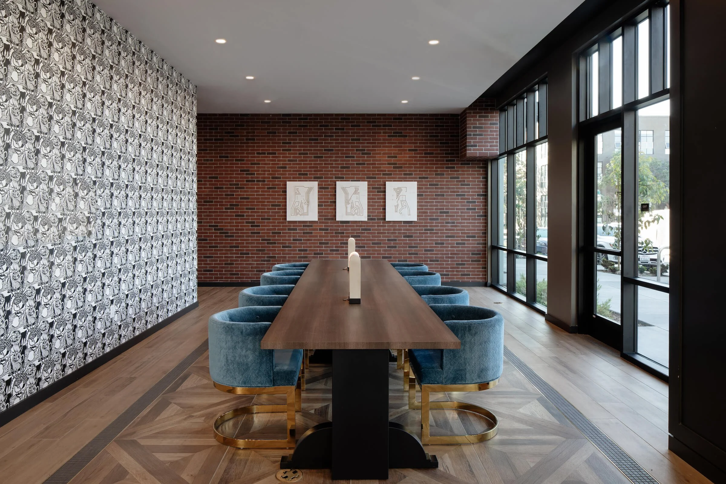 Emery — Vida Design