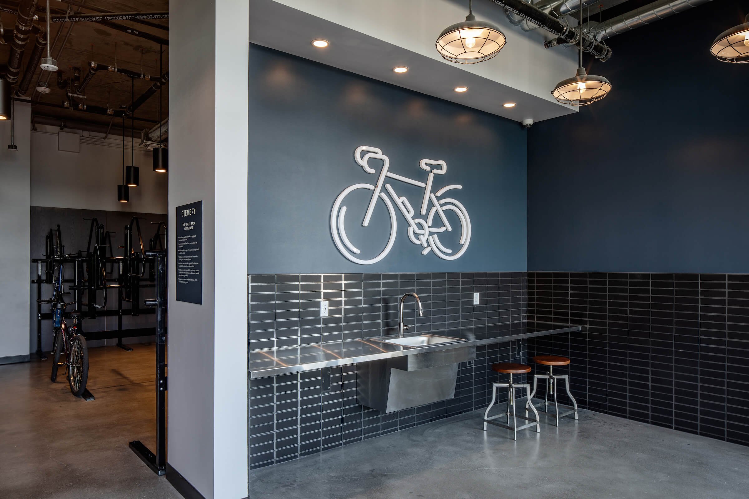 Emery — Vida Design