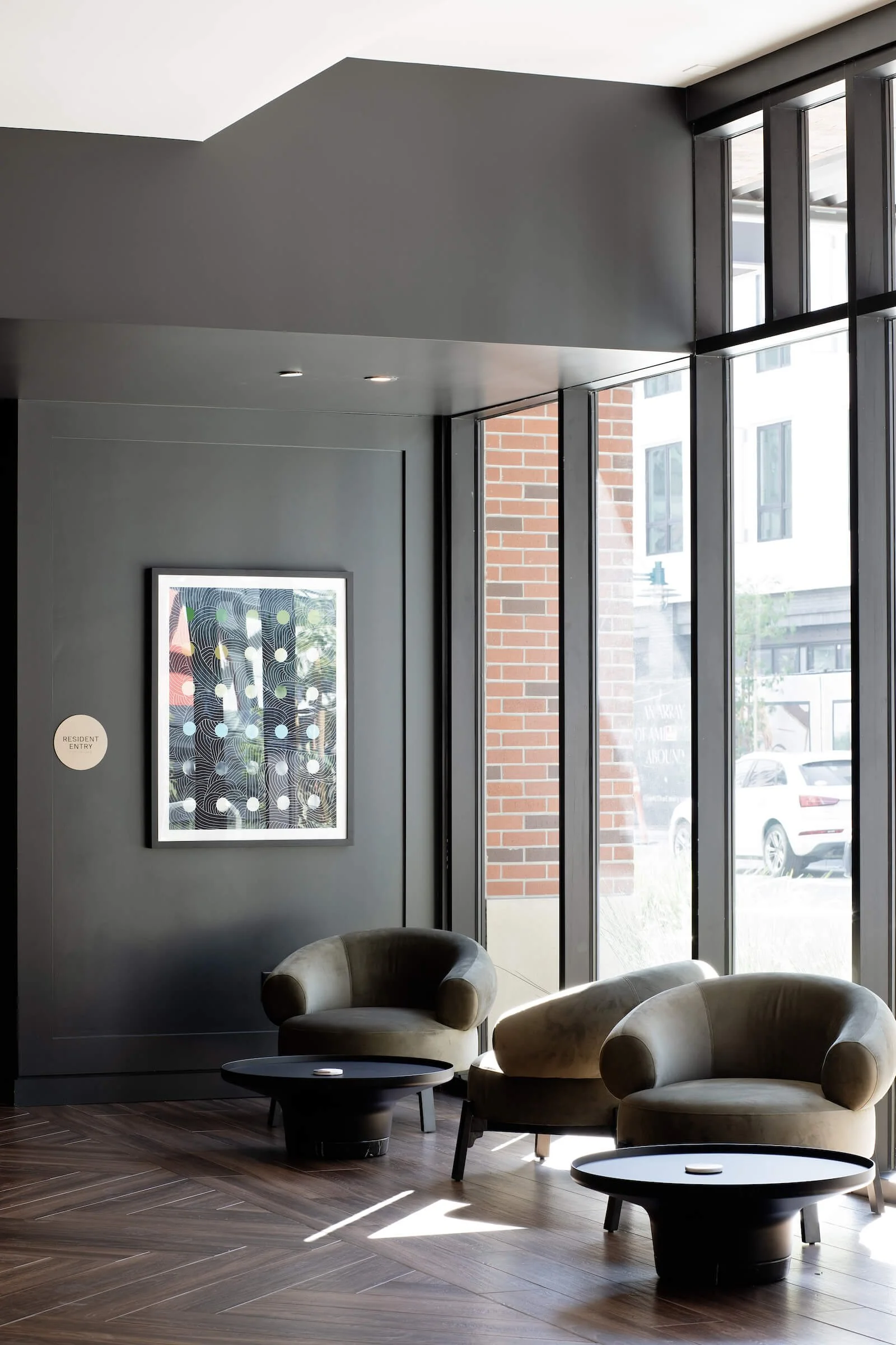 Emery — Vida Design