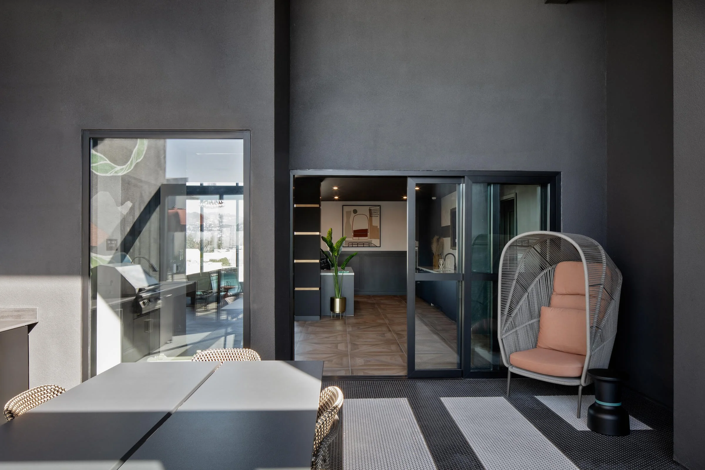 Emery — Vida Design