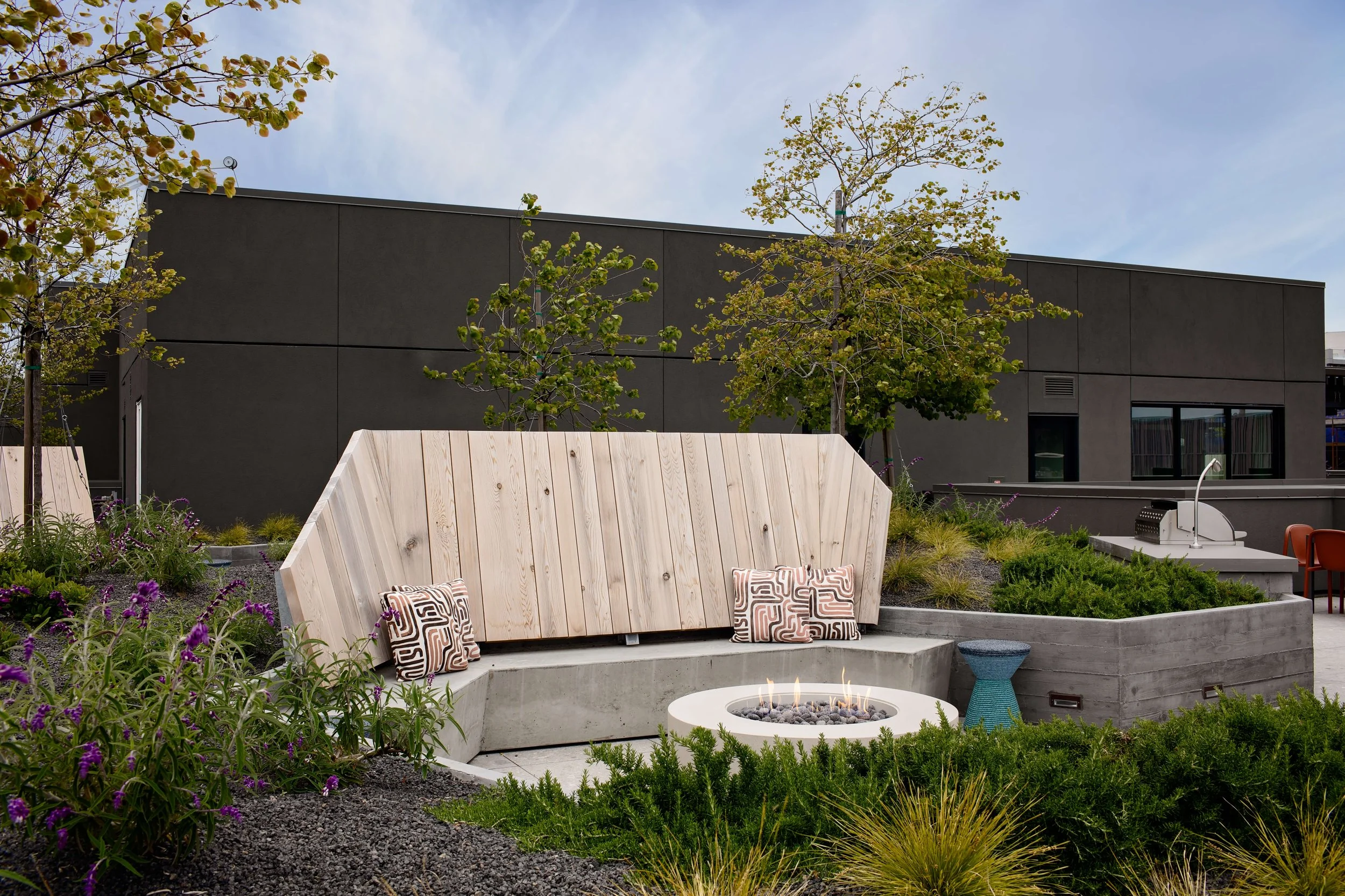 The Brady — Vida Design