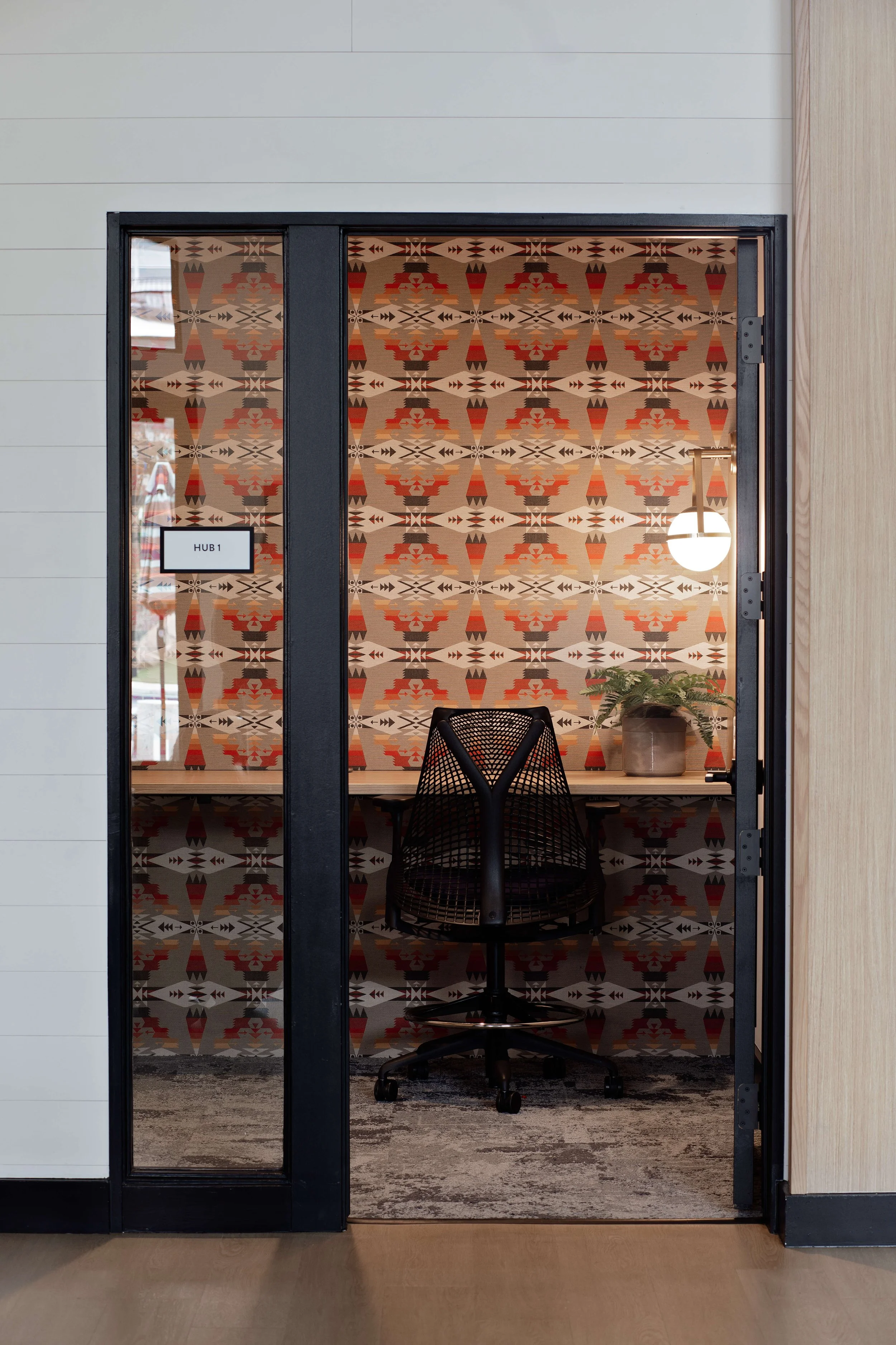Lariat — Vida Design