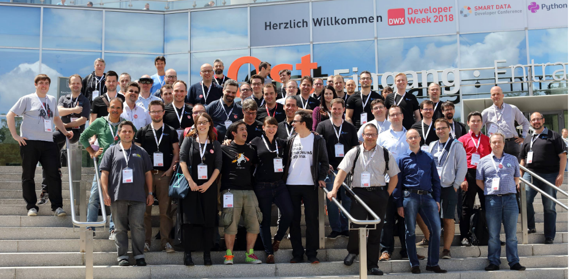 Review of DWX 2018 : Developer Week — Alexandra 933