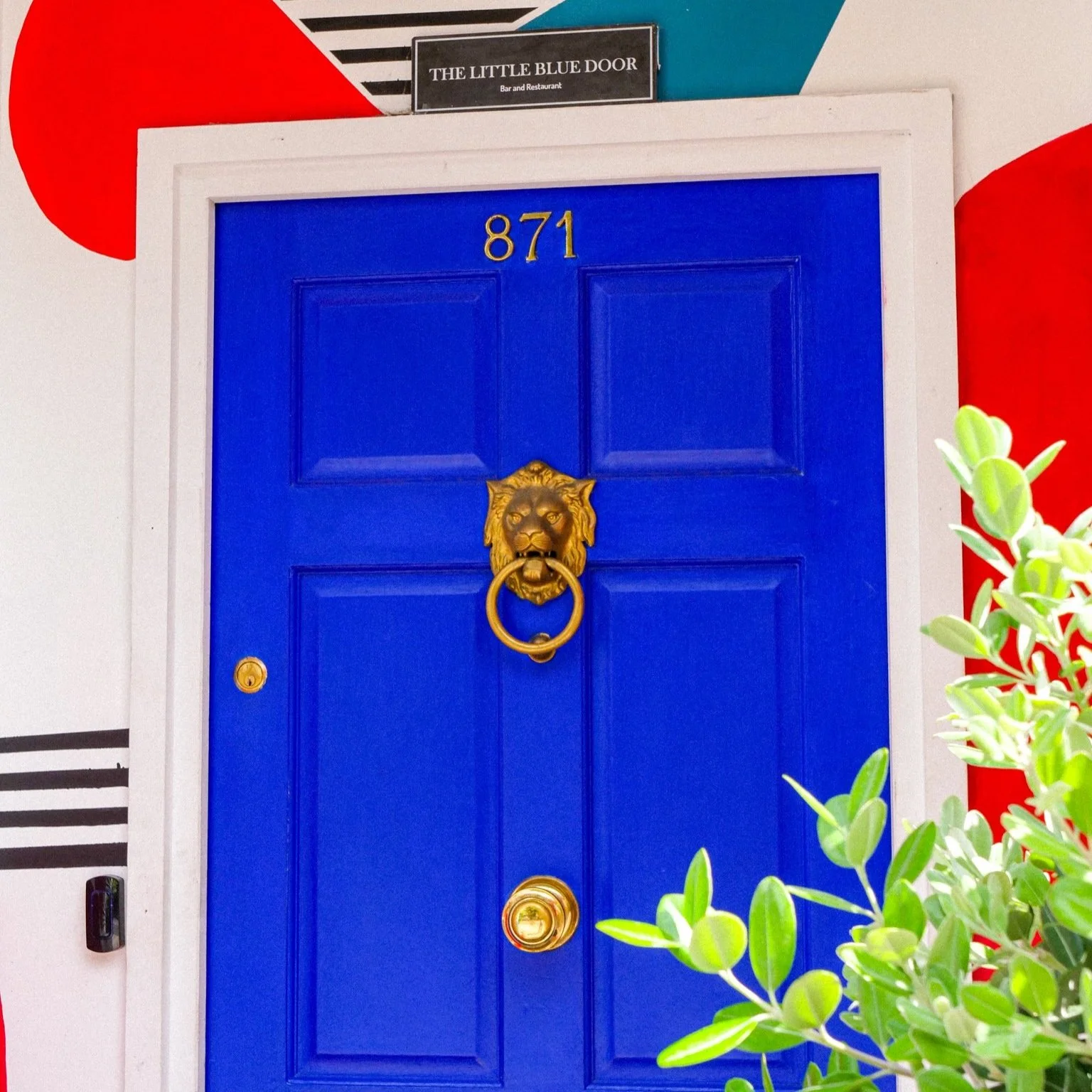 Fulham's Best Late Night Bar and Restaurant | The Little Blue Door