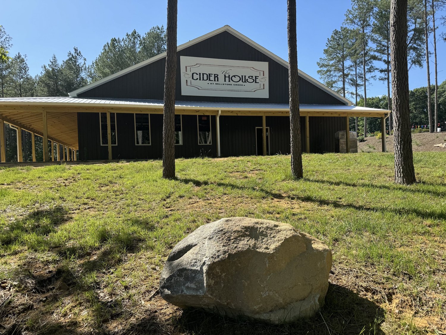 Millstone Creek Orchards - The Cider House @ Millstone Creek