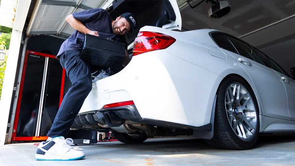 BMW F30 & F32 Battery Replacement Guide: How to Install & Register ...