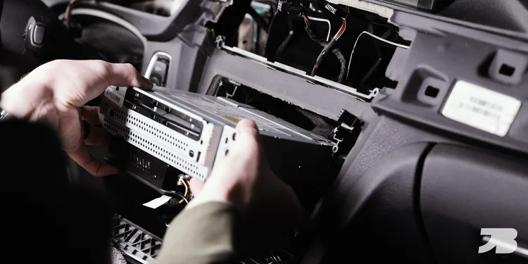 BMW 6WB Digital Cluster — Justin Buice