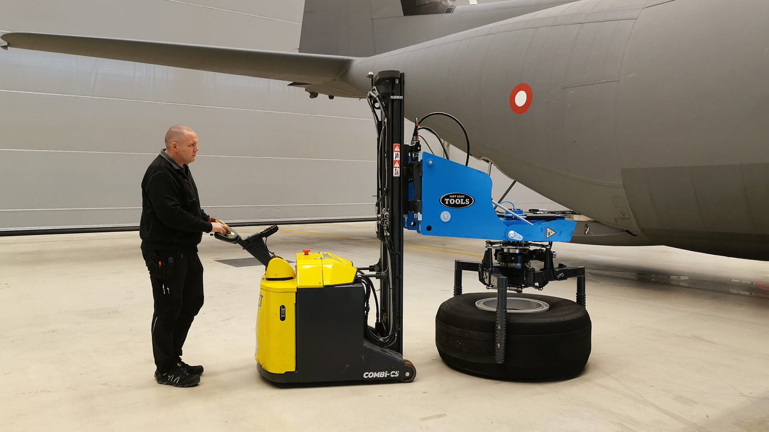 Easy Gripper 1700 - Professional tyre handler