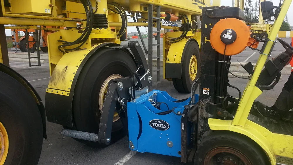 Easy Gripper 2160 - Professional tyre handler