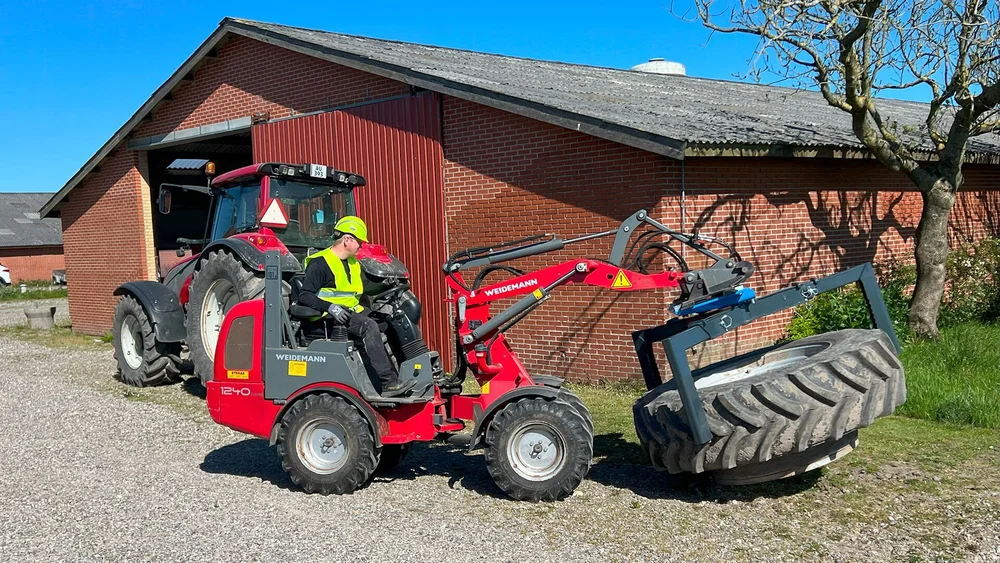 Easy Gripper Loader - Professional tyre handler