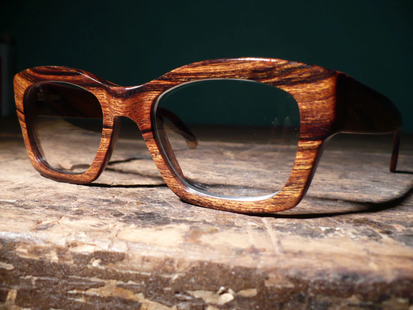 Dooley — Urban Spectacles