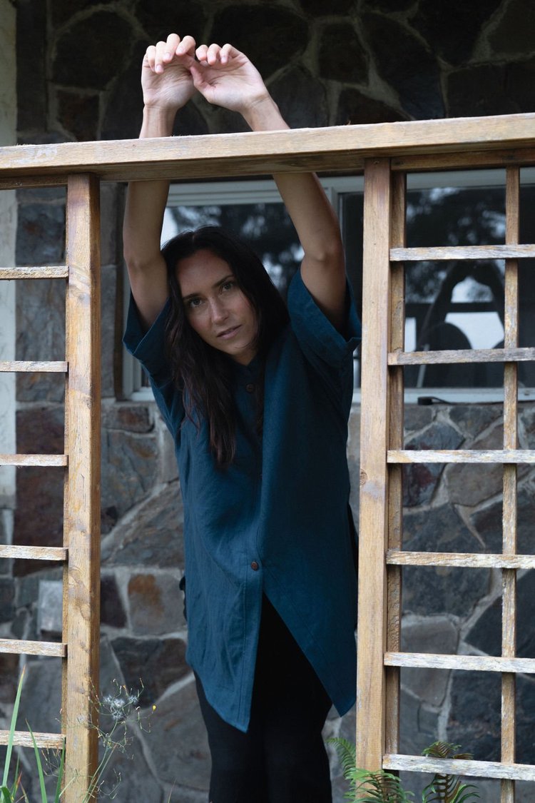 Robyn Linen Shirt - Shibori - Dye - Indigo — Nomi Designs