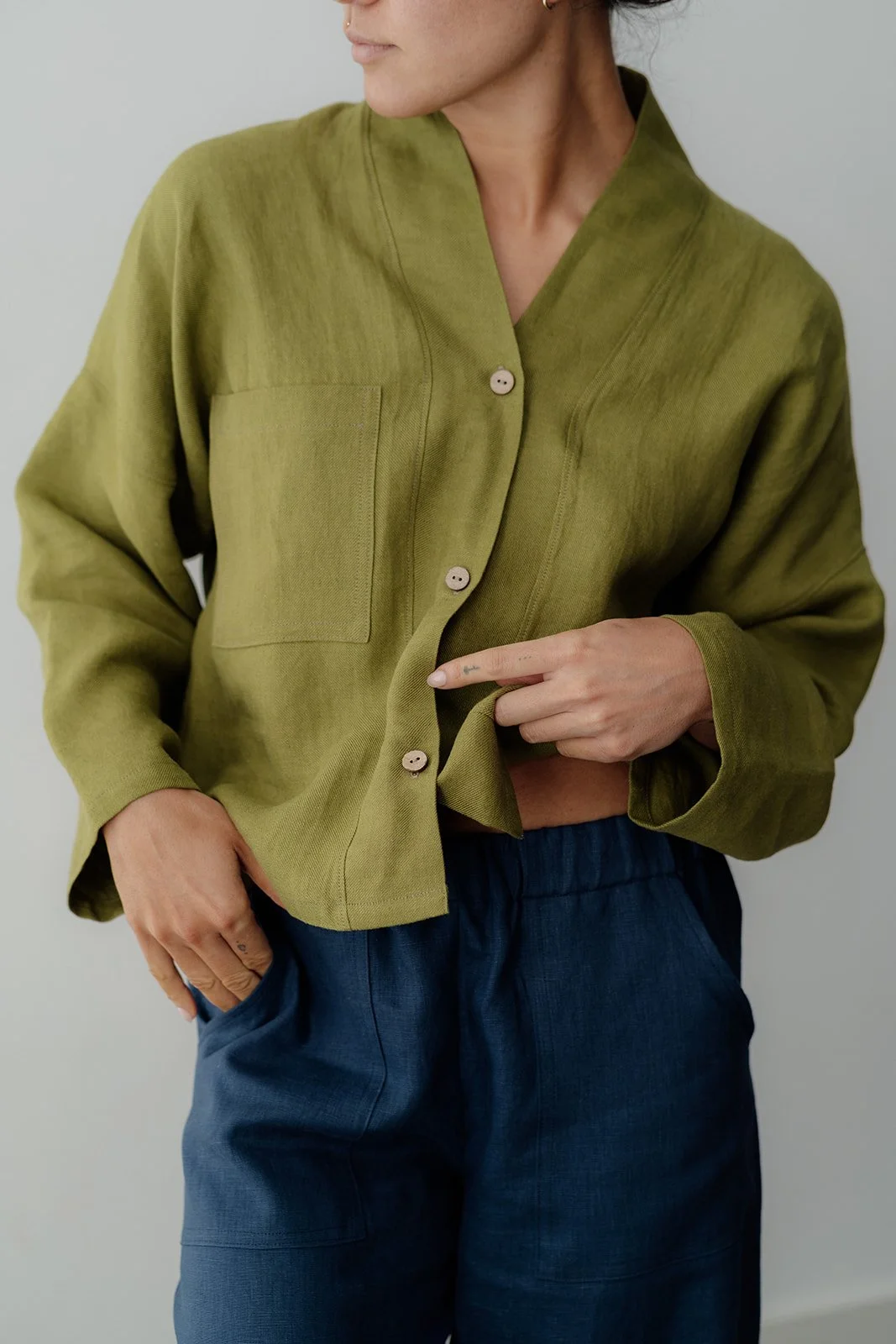 Robyn Women's Linen Button-Up Shirt | Made in Canada — Nomi Designs