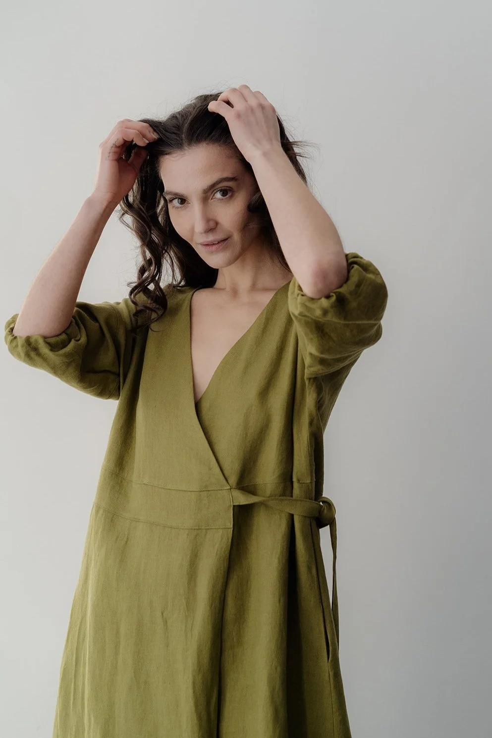 Roz Sleeveless Linen Midi Dress | Made in Canada — Nomi Designs