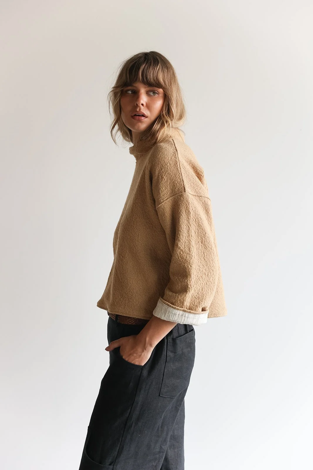 Robyn Women's Linen Button-Up Shirt | Made in Canada — Nomi Designs