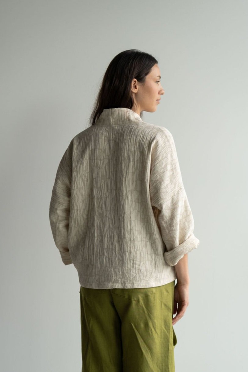 Robyn Women's Linen Button-Up Shirt | Made in Canada — Nomi Designs