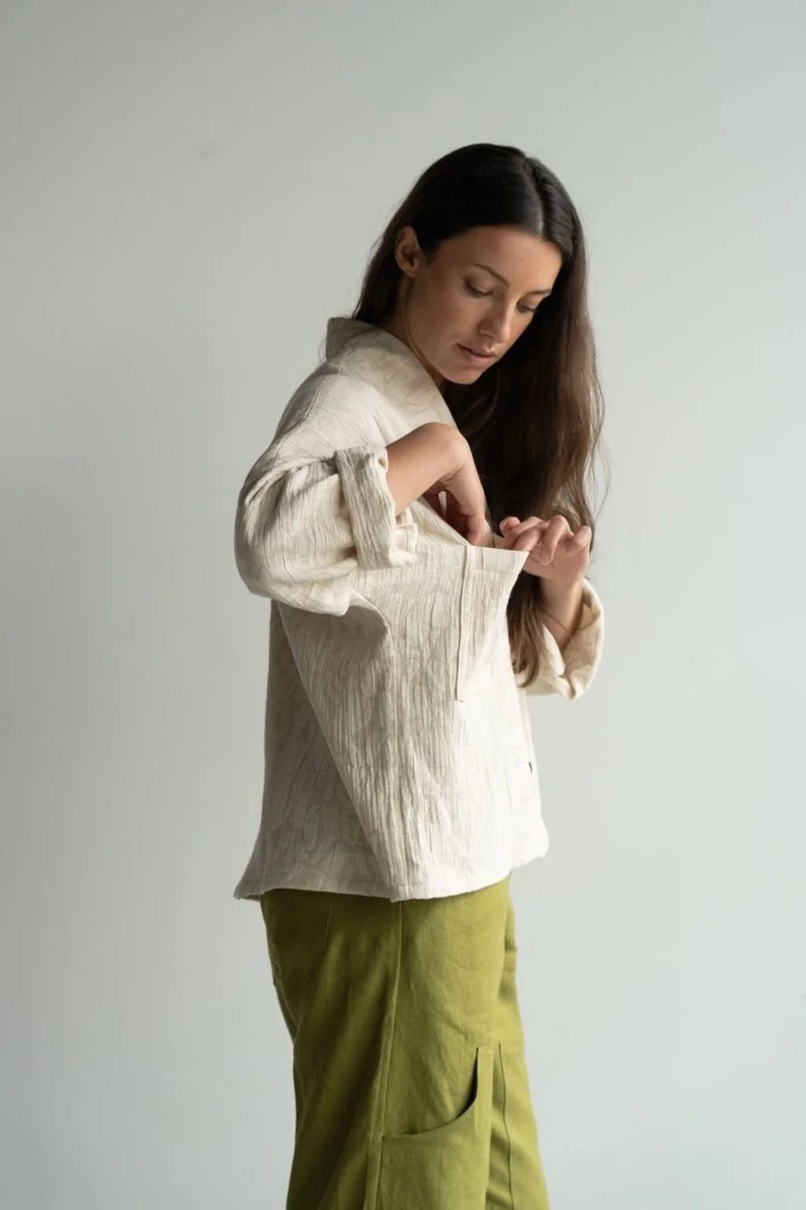 Robyn Women's Linen Button-Up Shirt | Made in Canada — Nomi Designs