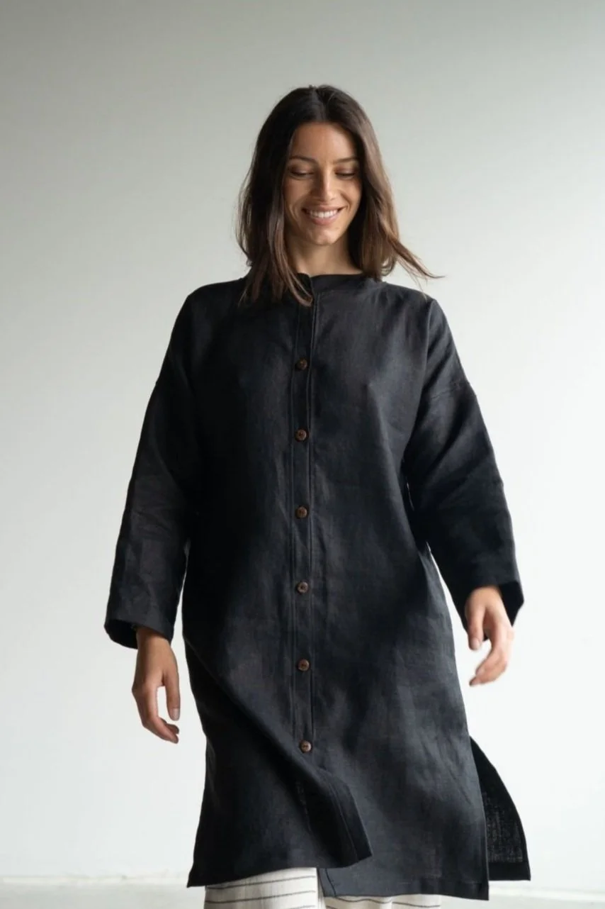 Robyn Women's Linen Button-Up Shirt | Made in Canada — Nomi Designs