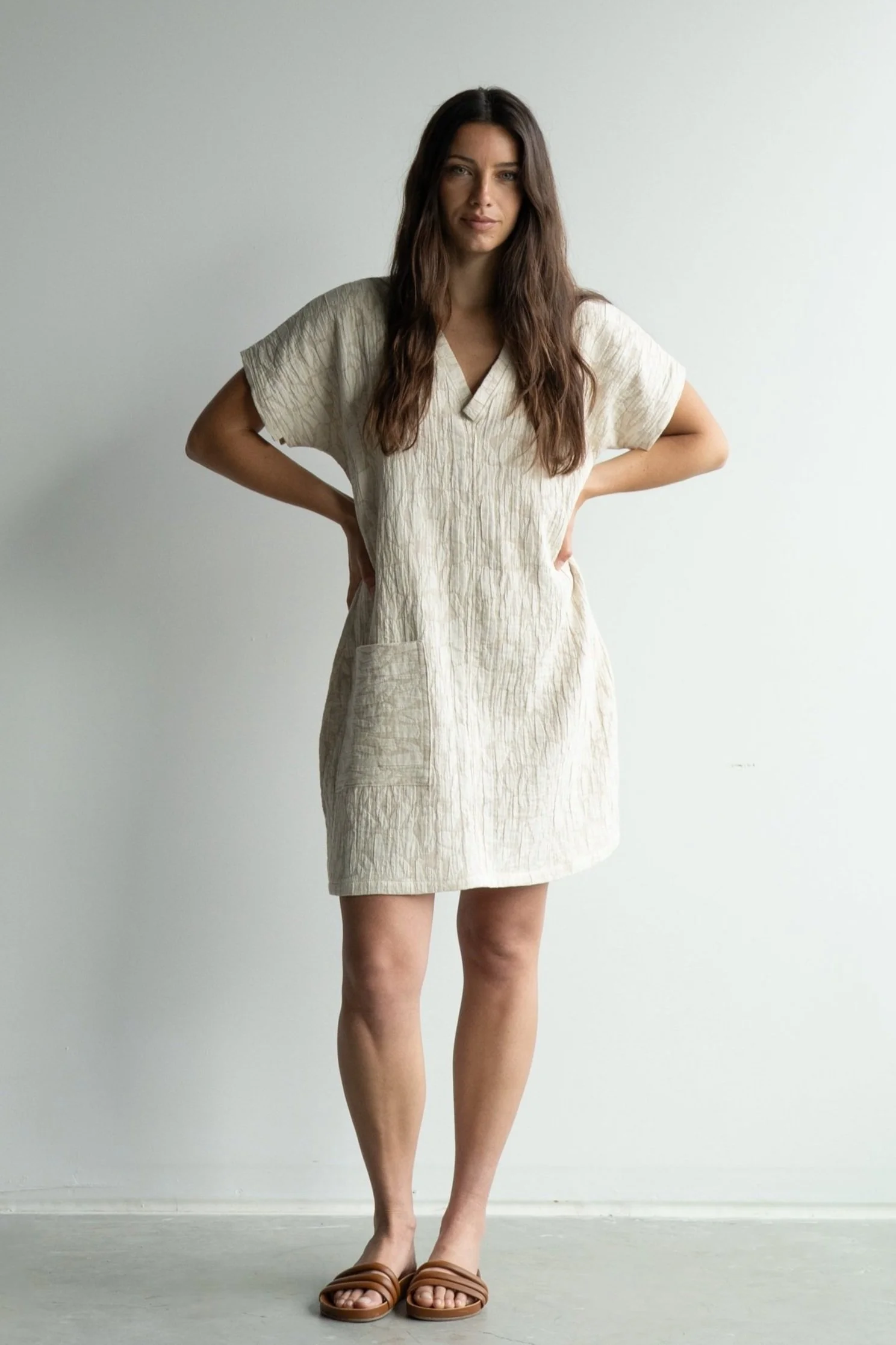 Roz Sleeveless Linen Midi Dress | Made in Canada — Nomi Designs