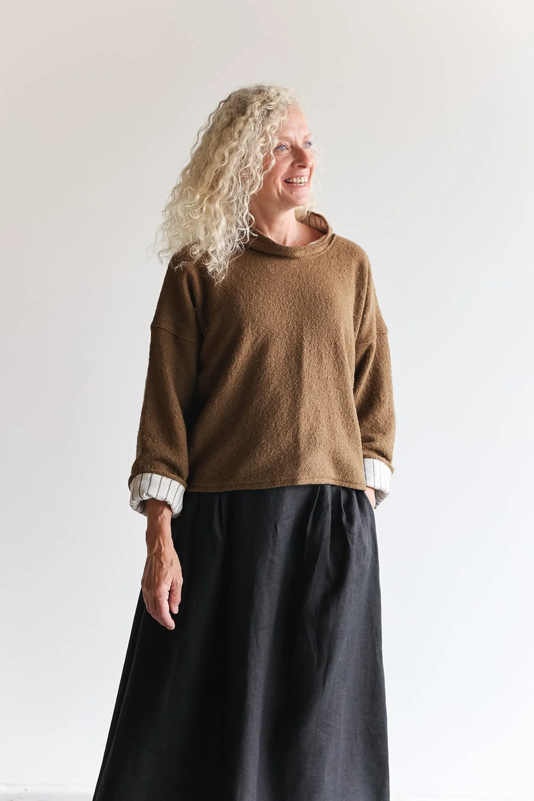 Robyn Women's Linen Button-Up Shirt | Made in Canada — Nomi Designs