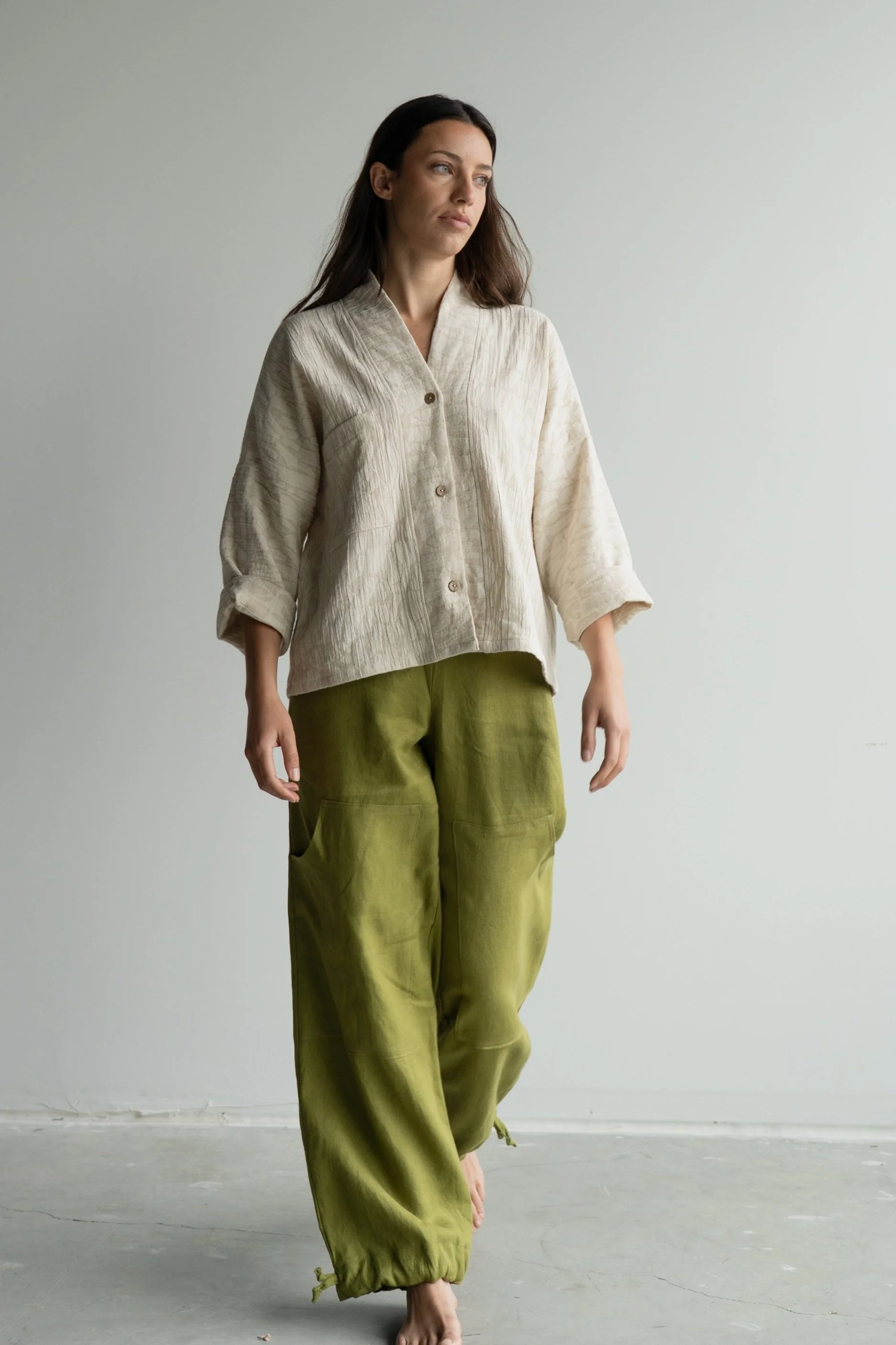 Robyn Women's Linen Button-Up Shirt | Made in Canada — Nomi Designs