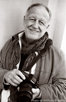 Biography — Gerd Ludwig Photography