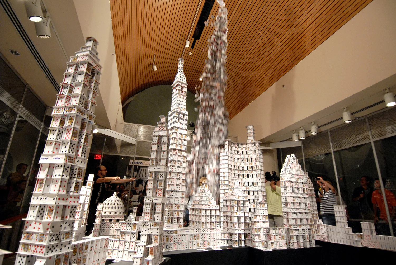 The worlds largest house of cards is over 25 feet tall! : r/AbsoluteUnits