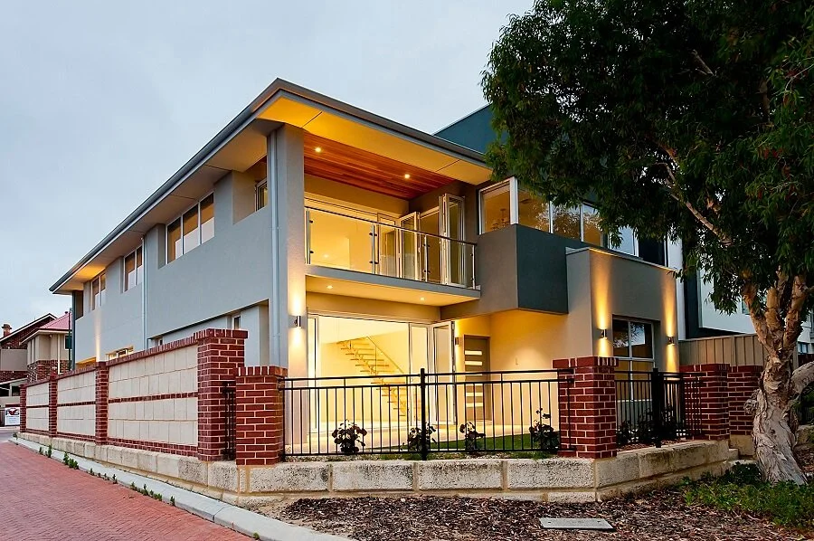 Reviews — House Behind House