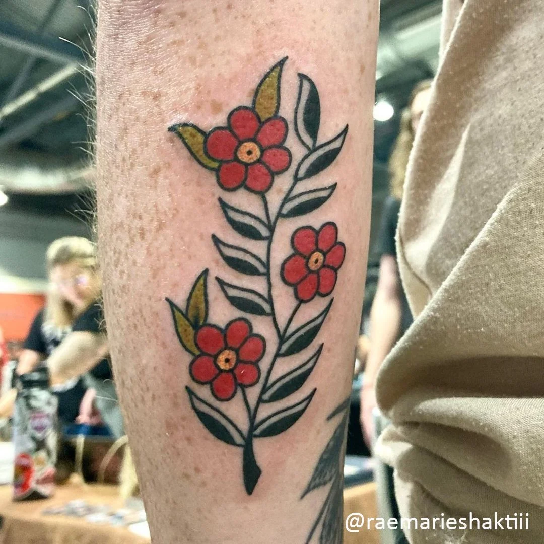 American Traditional Flower Flash