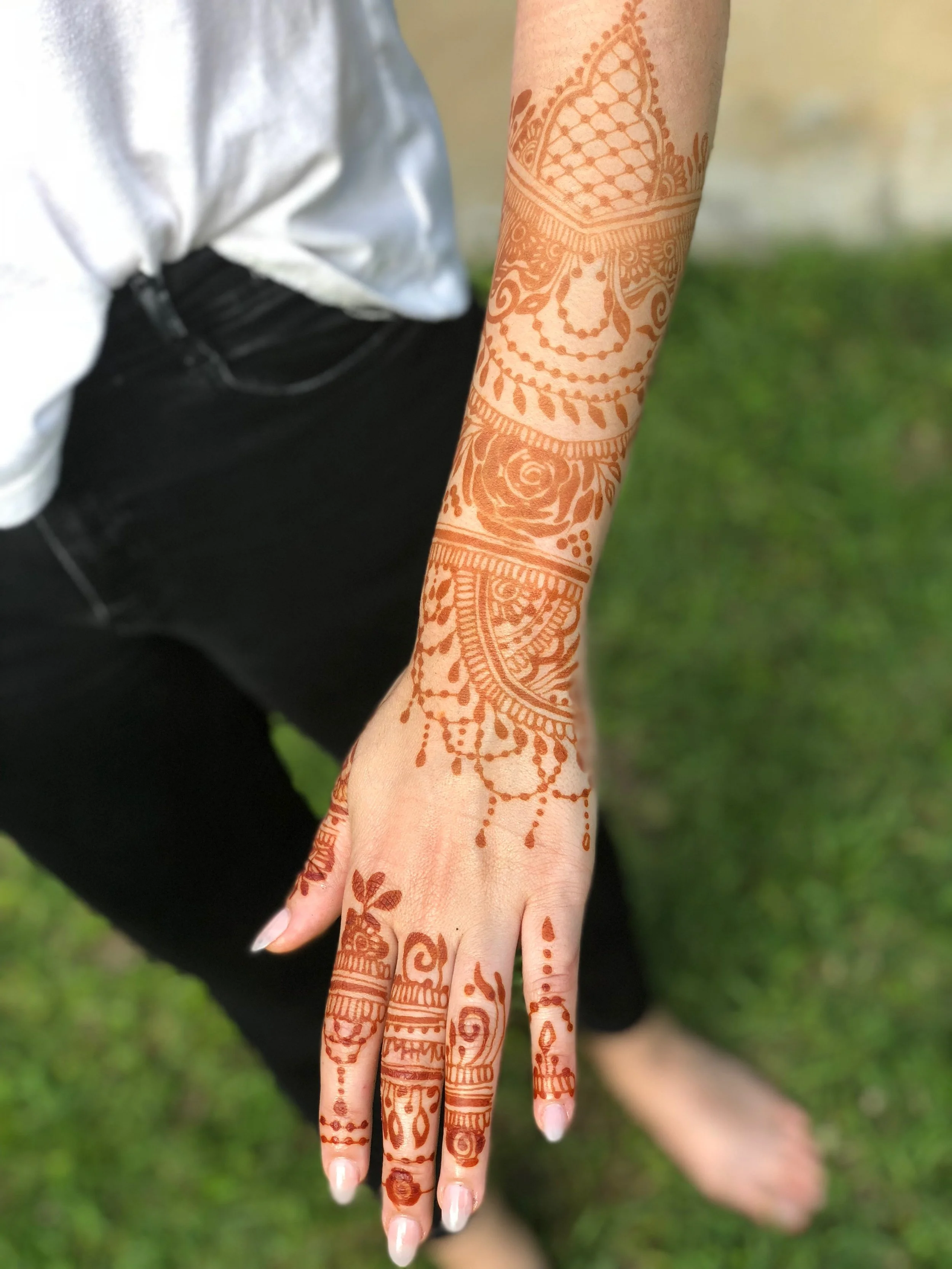 Natural Henna: All the Goodness You Need to Know 🌿 — The Haus of Henna