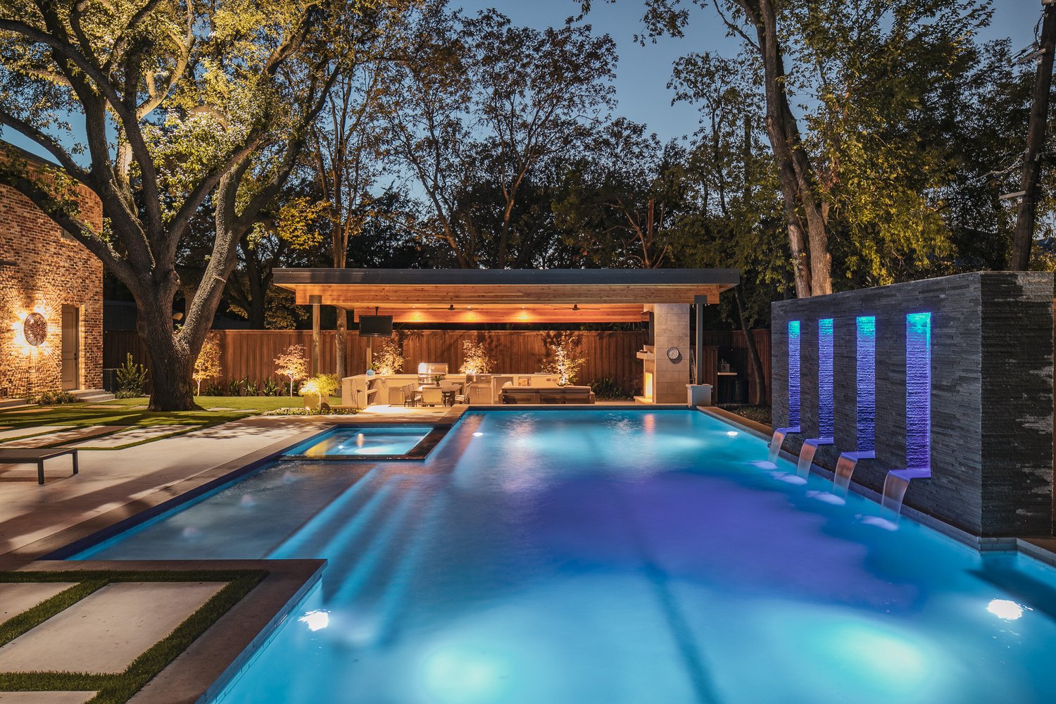 Residential lighting — Signature Illumination Designs