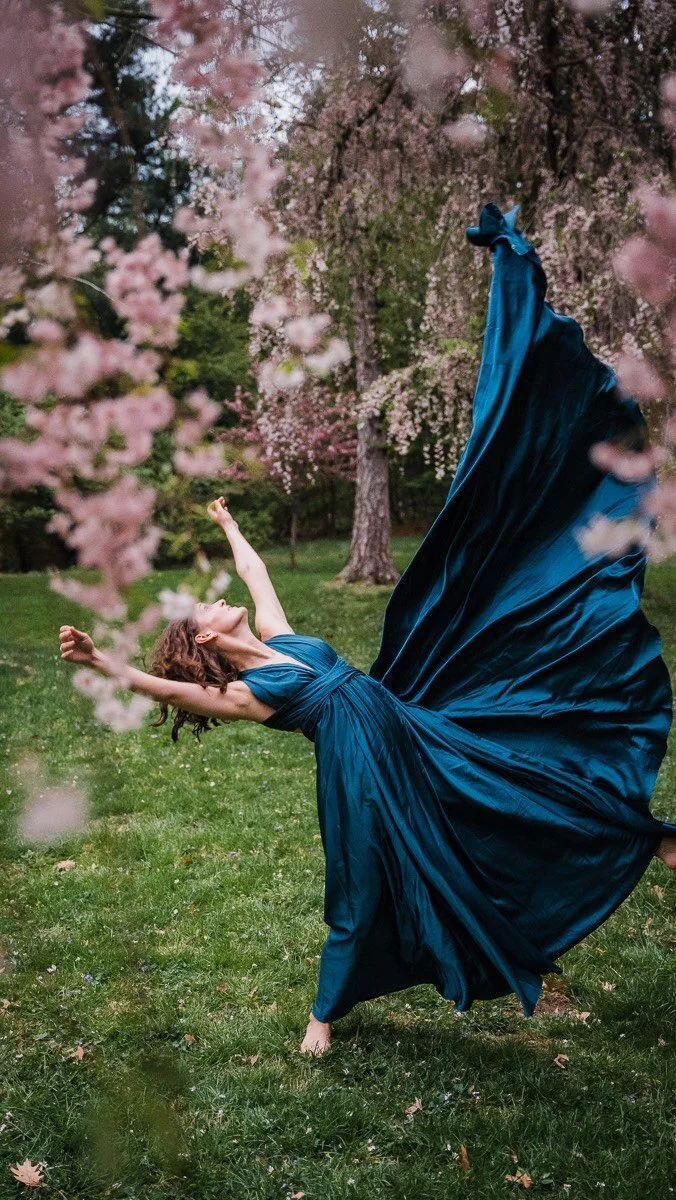 A Spring Cherry Blossom Family Photo Session at Lancaster County Park ...