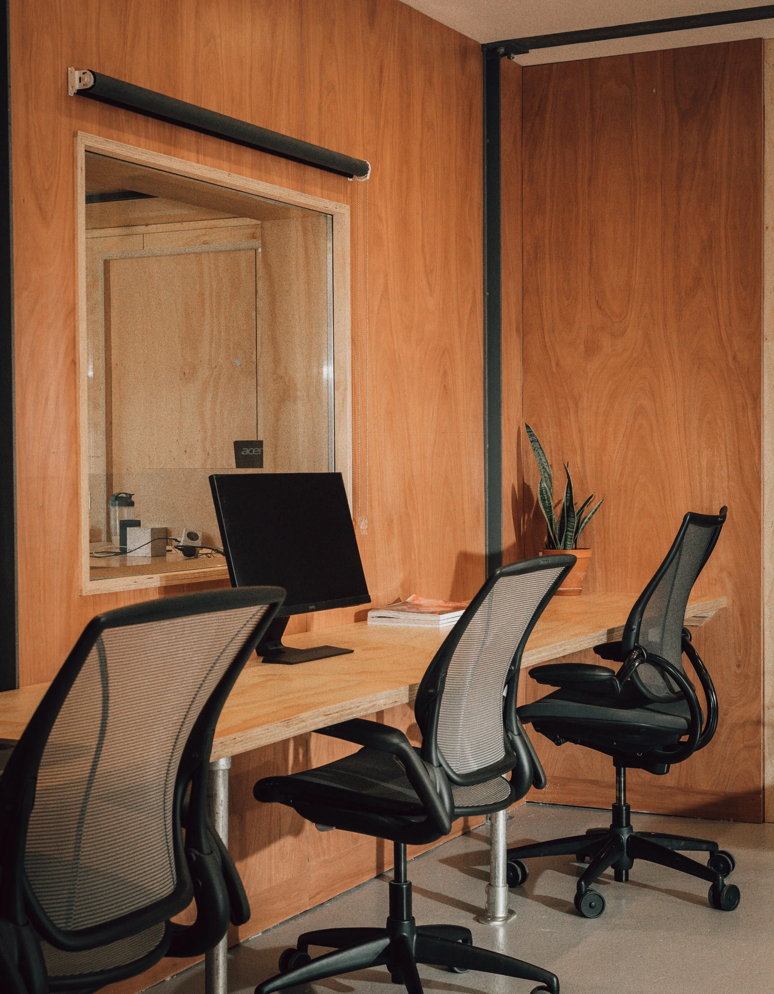 The HOHouse— Shared Desk Space in Newquay, Cornwall