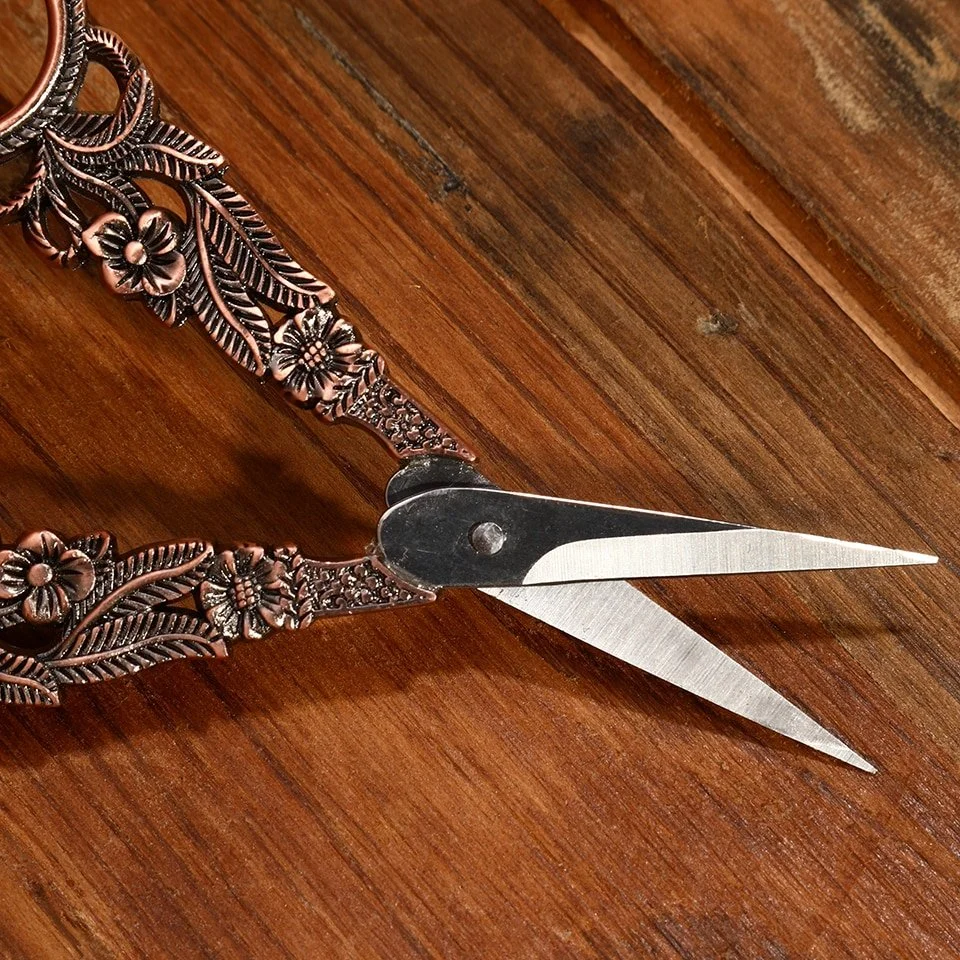 SCISSORS - BOUQUET — GuChet.com