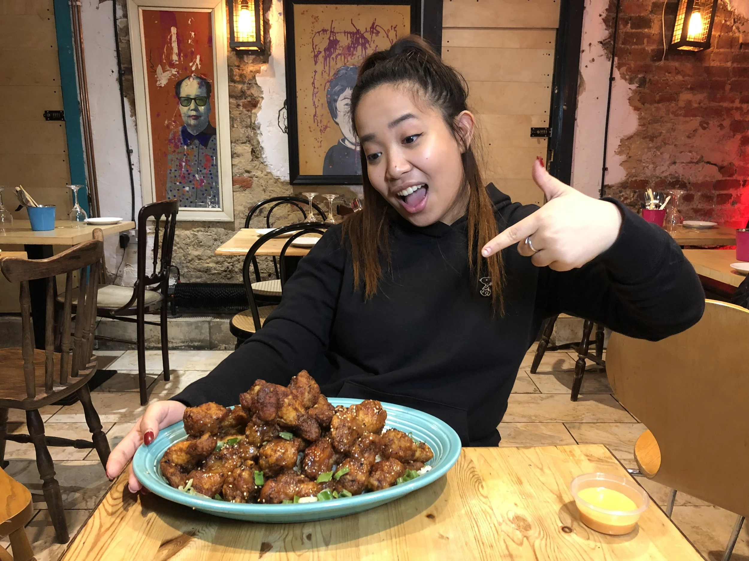 Gallery — Bintang