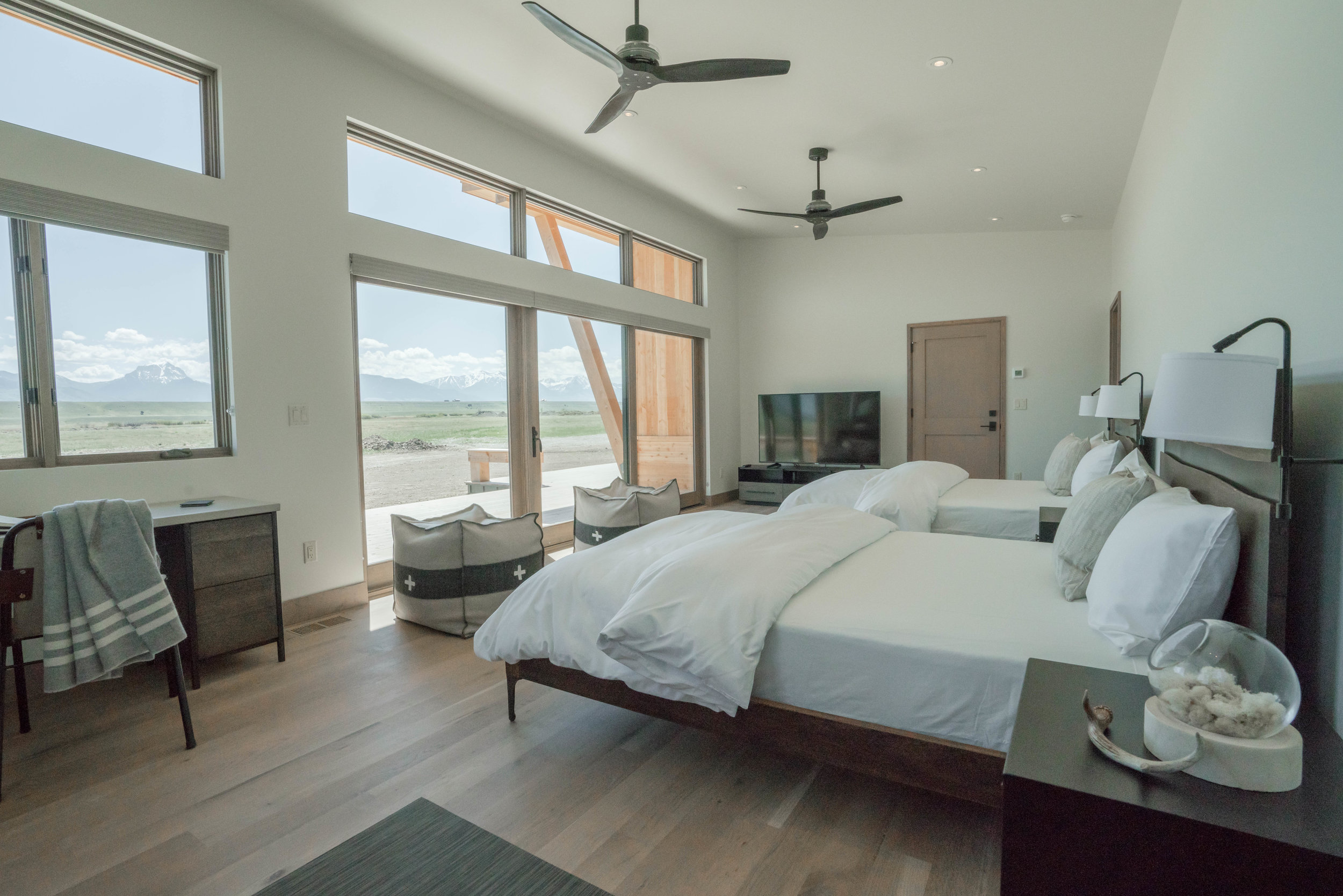 Madison Double R — Tk Design Studio