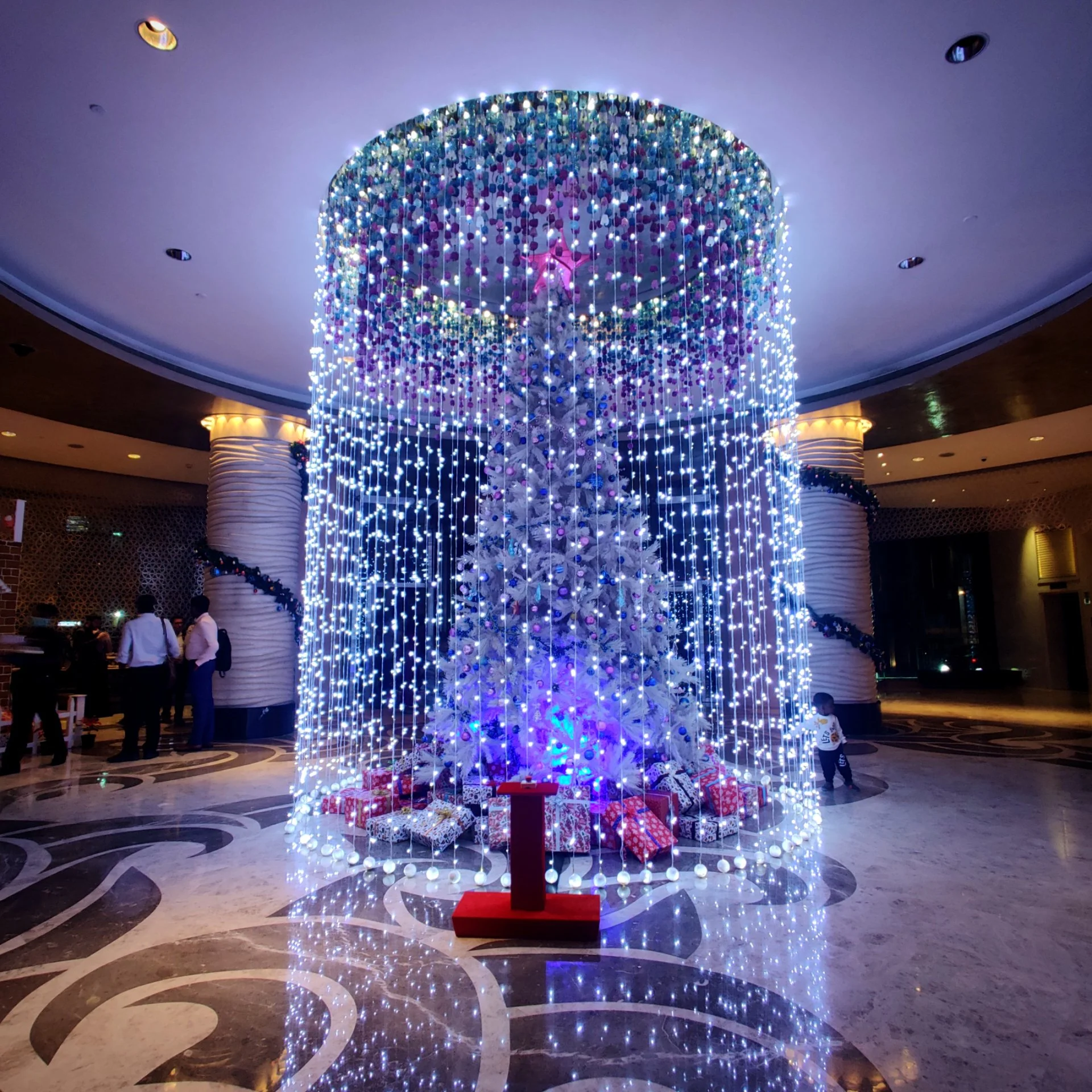 Tree lighting ceremony at Hilton Chennai — www.hospemag.me
