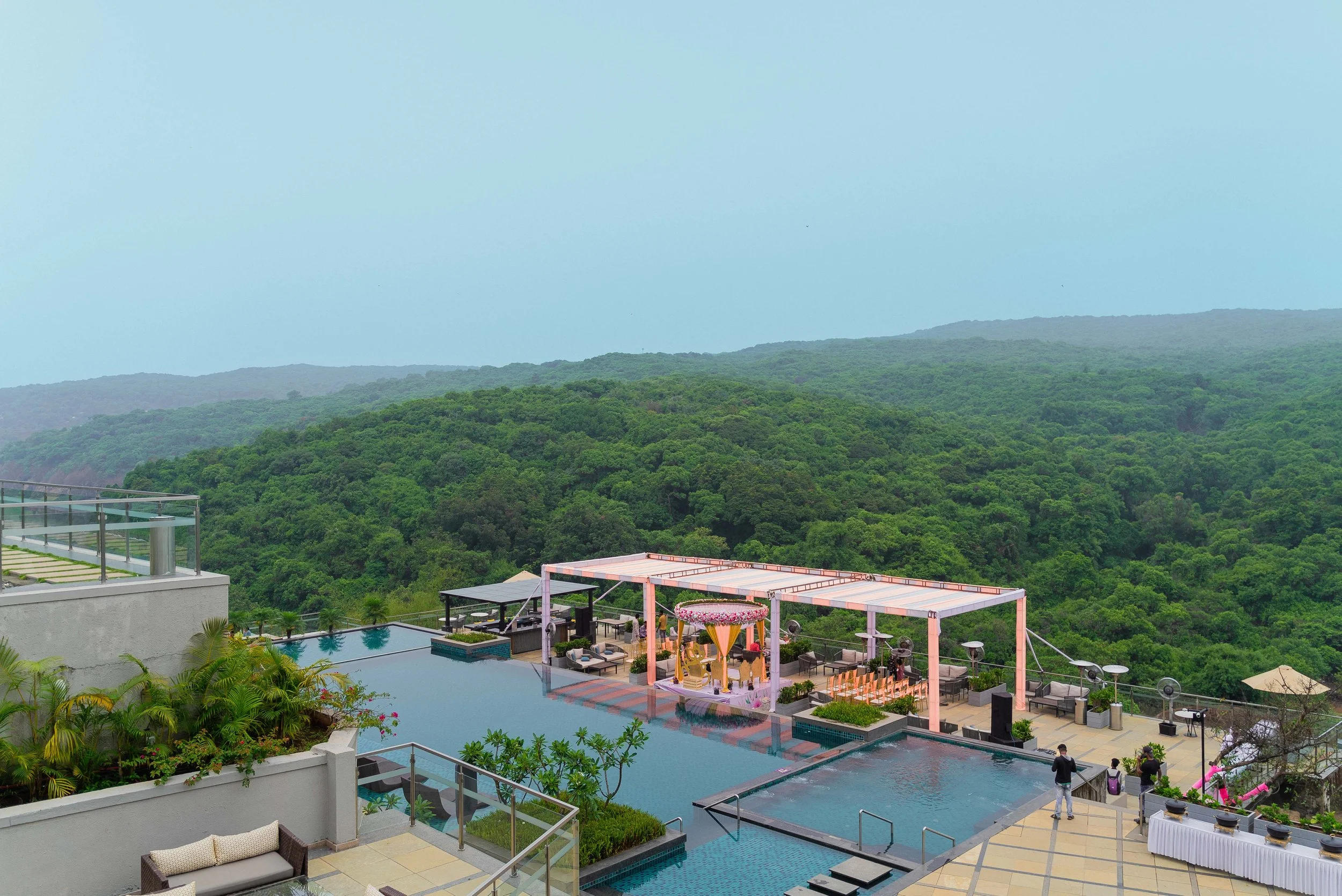 Enchanting Destination Wedding at Courtyard by Marriott Mahabaleshwar ...