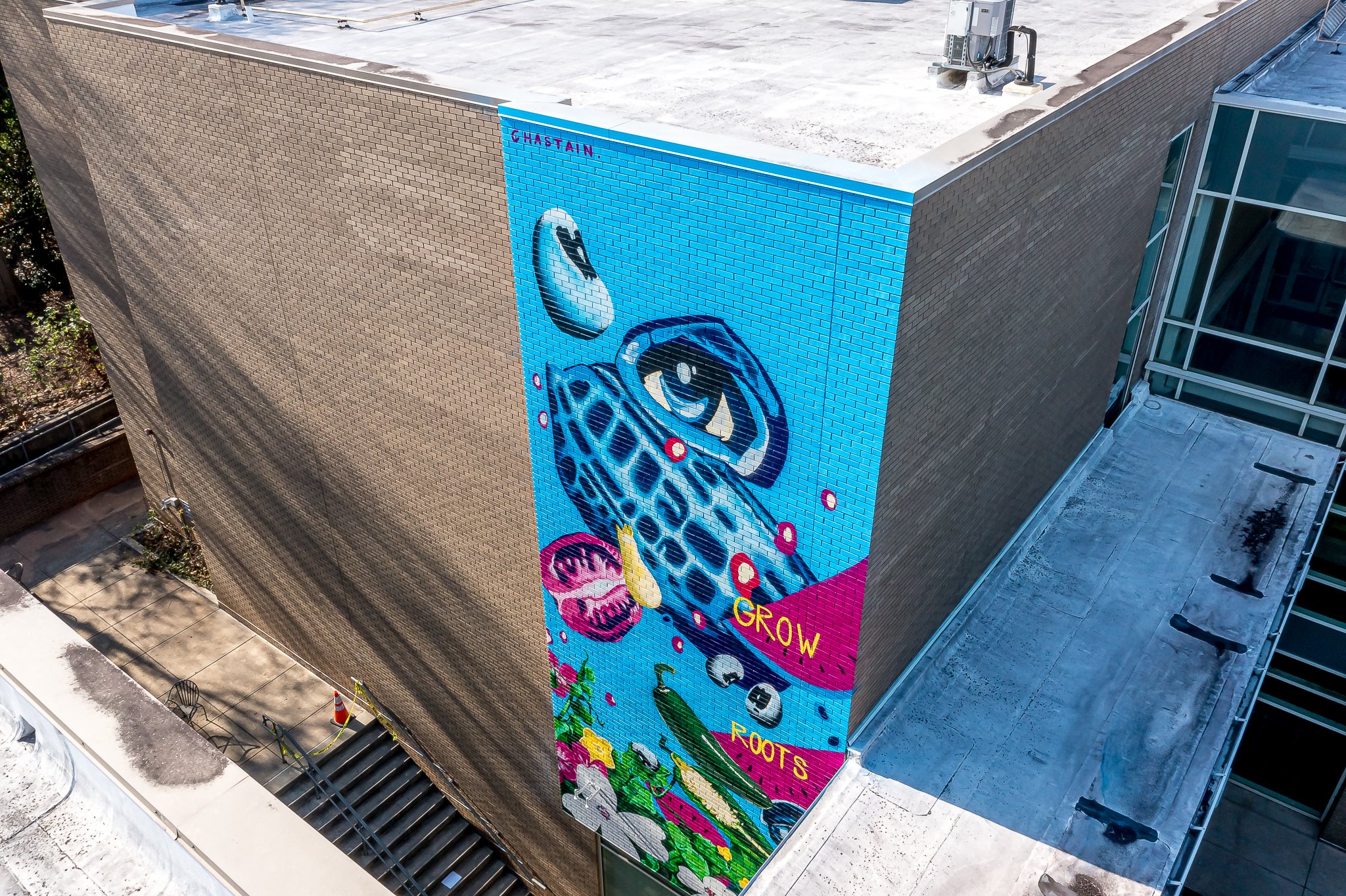 SPARK — Studio Chastain.