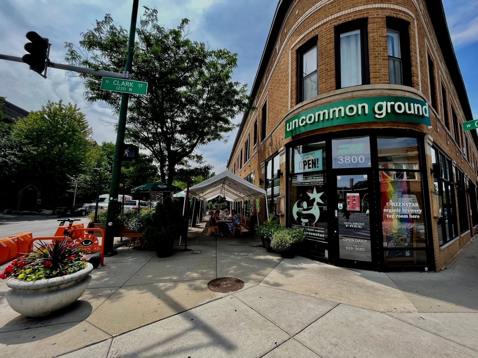 Careers — Uncommon Ground