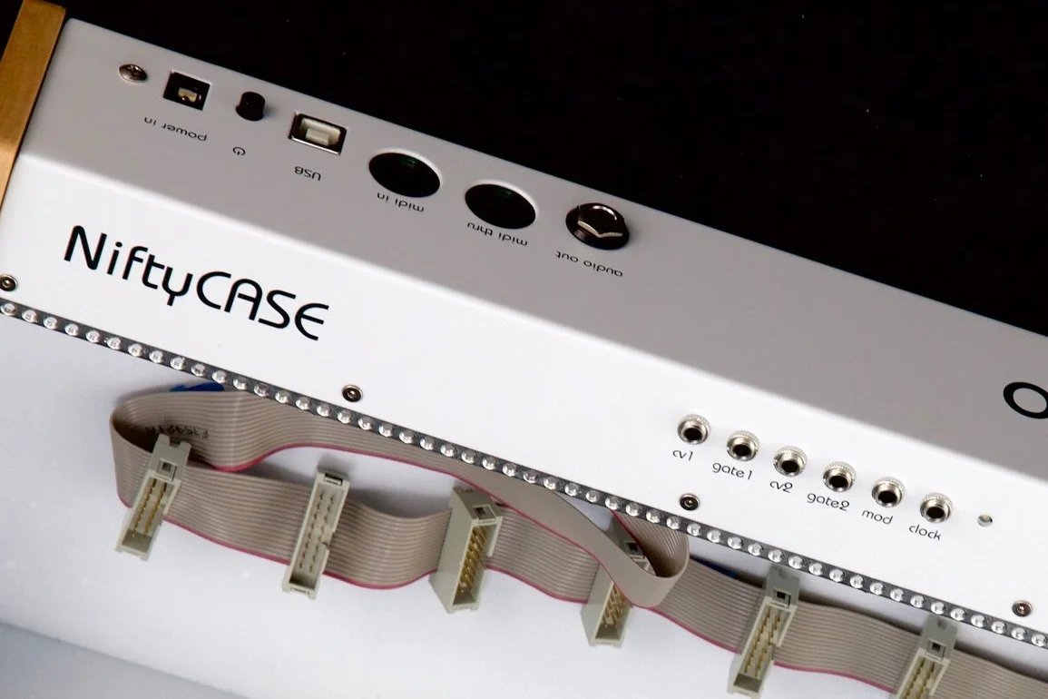 NiftyCASE - Affordable Powered 84hp Eurorack Modular Synthesizer Case with MIDI to CV Conversion ...