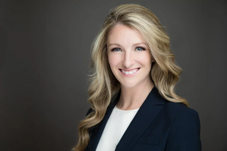 6 Signs It's Time to Update Your Professional Headshots — Houston ...