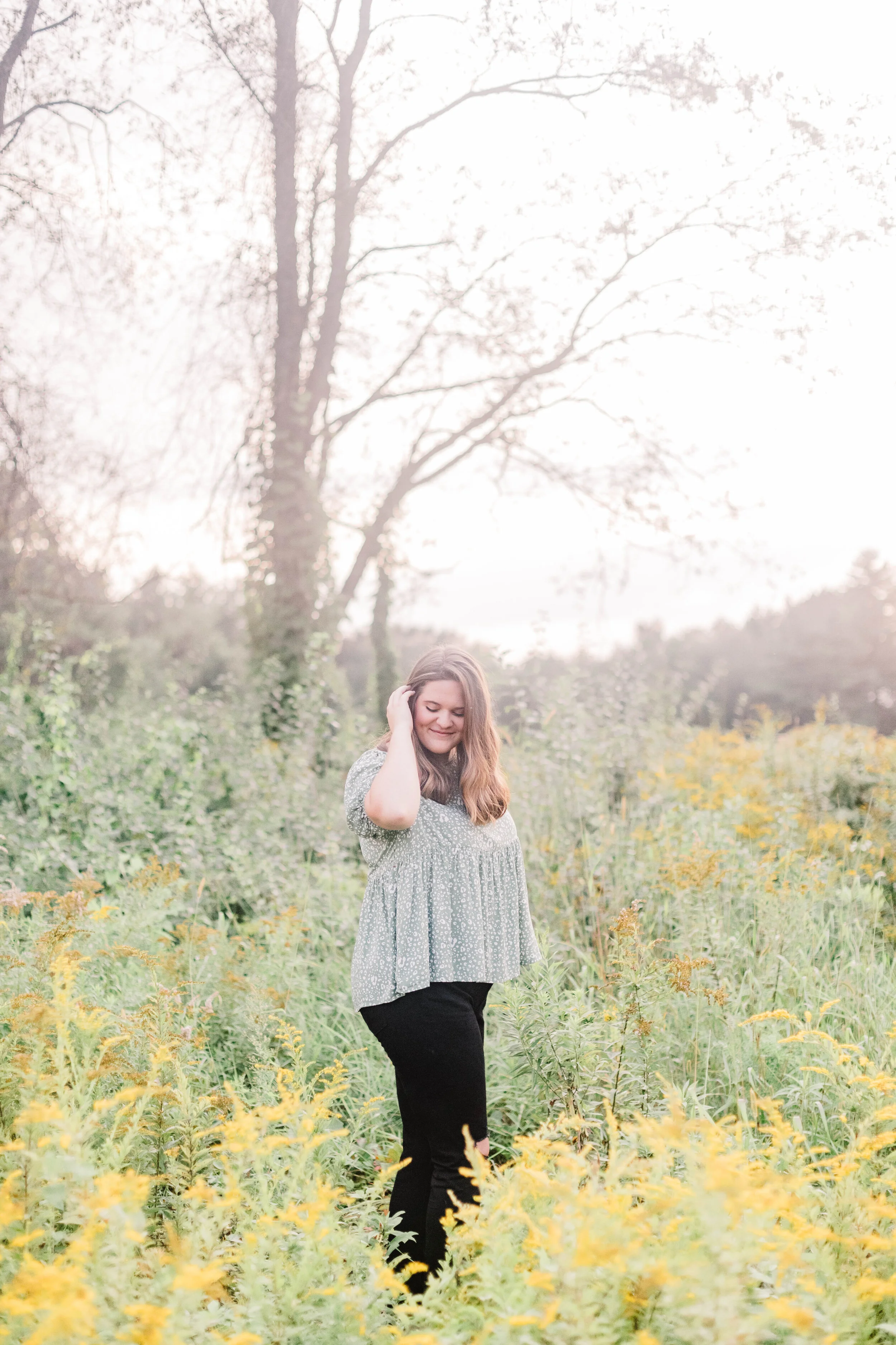 Emma's Concord Audubon Senior Session — NH Portrait Photographer