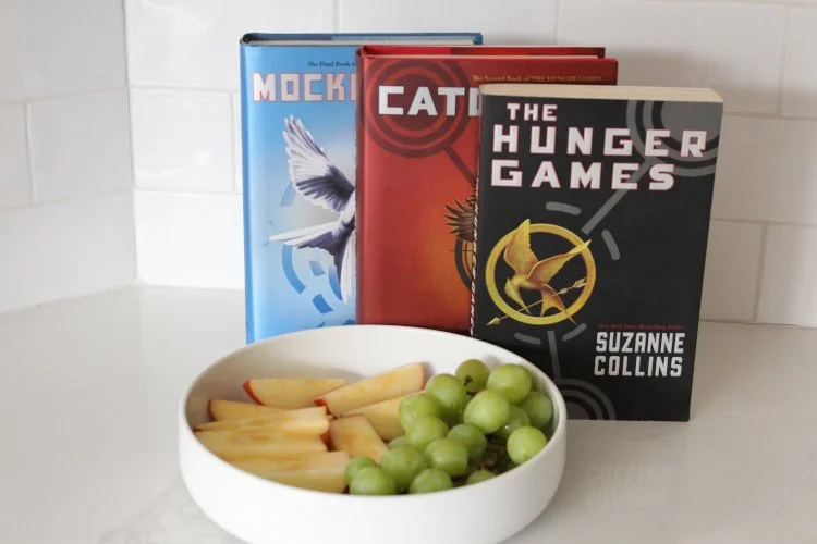 Snacks to Eat While Reading a Good Book (With Book Pairings ...