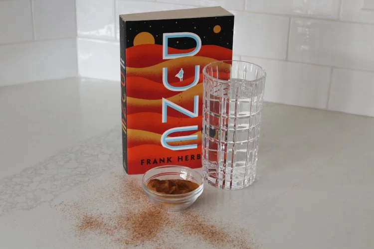 Snacks to Eat While Reading a Good Book (With Book Pairings ...