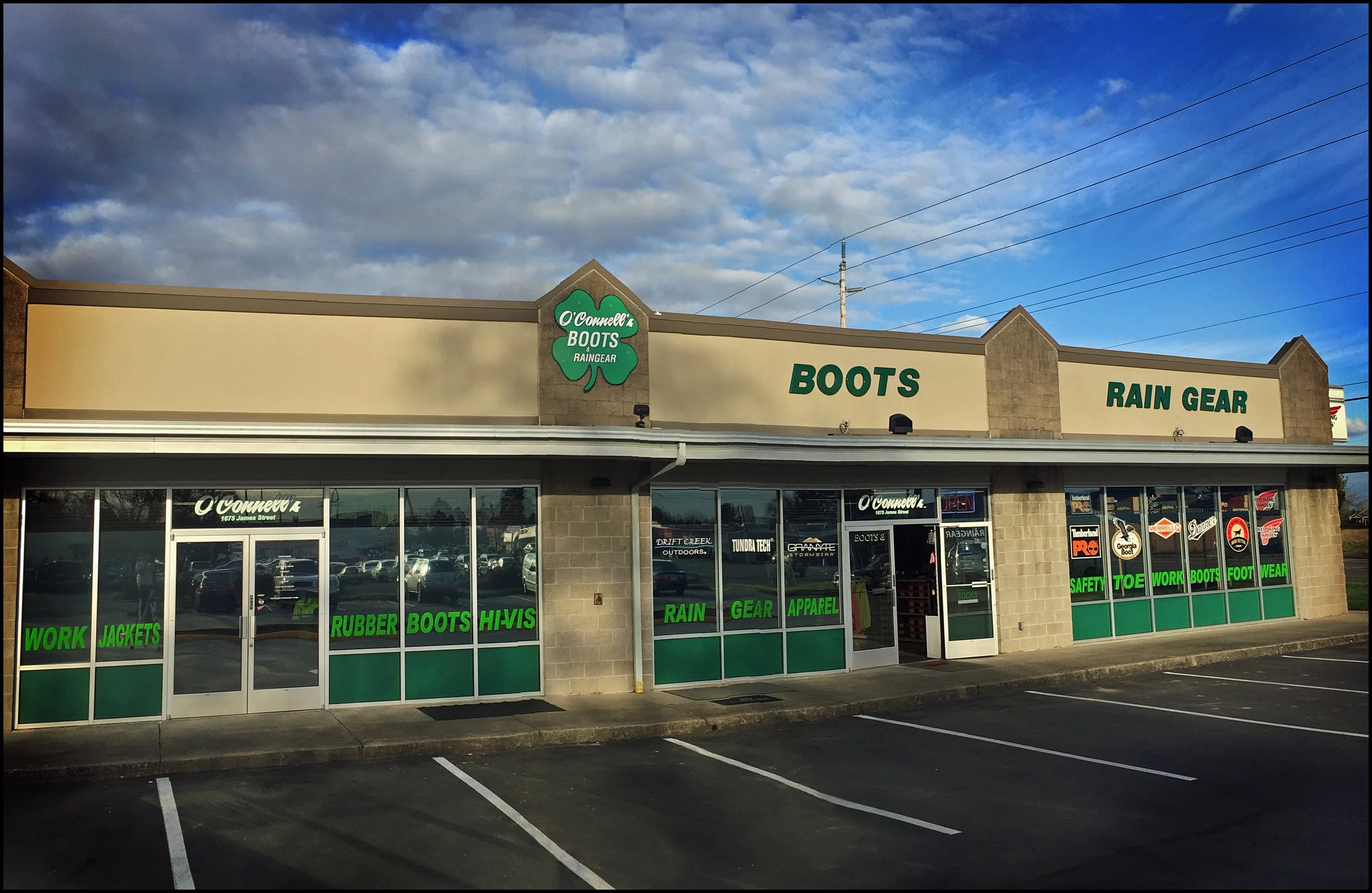 WorkBootsWoodburn.com